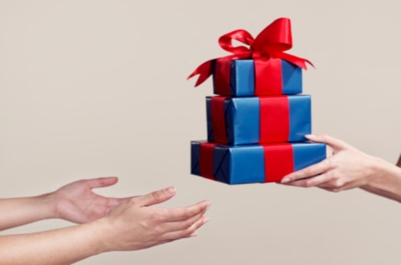 Many happy returns: can you bring back unwanted pressies? - CCPC Consumers